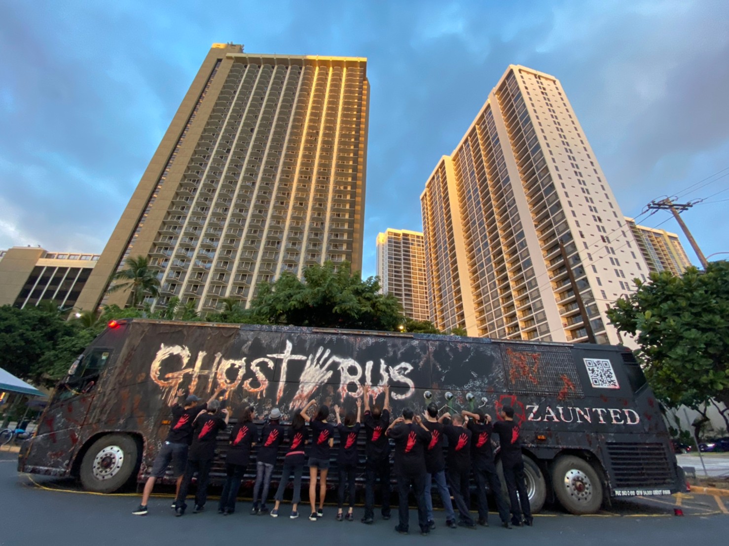 Contact - Ghost Bus Hawaii Honolulu